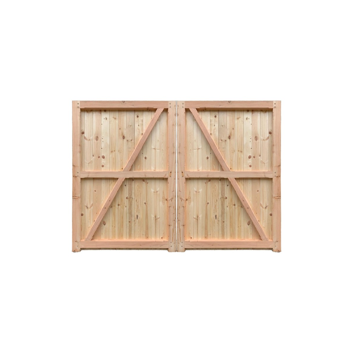Pair of British Larch/Douglas Fir Flat Top Closeboard Driveway Gates ...